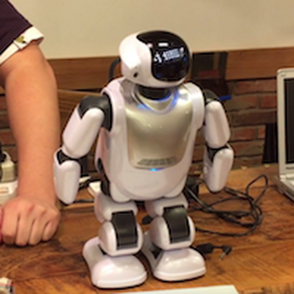 Palmiに話しかけるだけで、スイッチON!!・・・「スイッチPalmi」 | ロボスタ - ロボット･AI情報WEBマガジン